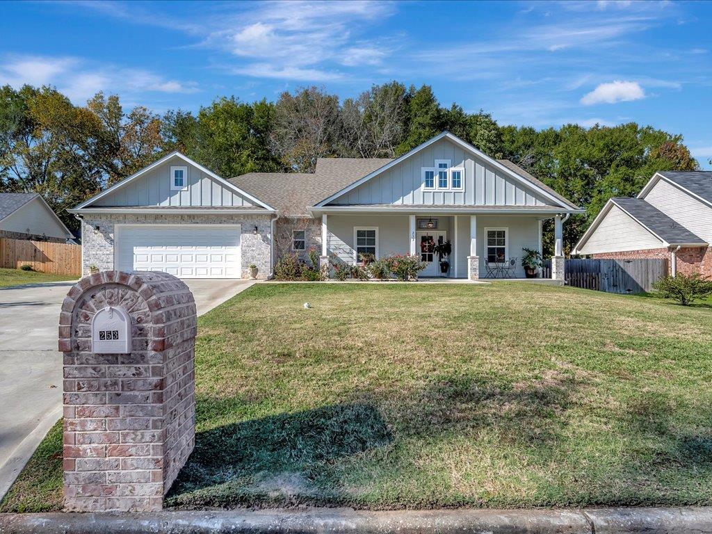 Cindy Pierce | Lufkin | GANN MEDFORD REAL ESTATE, INC.